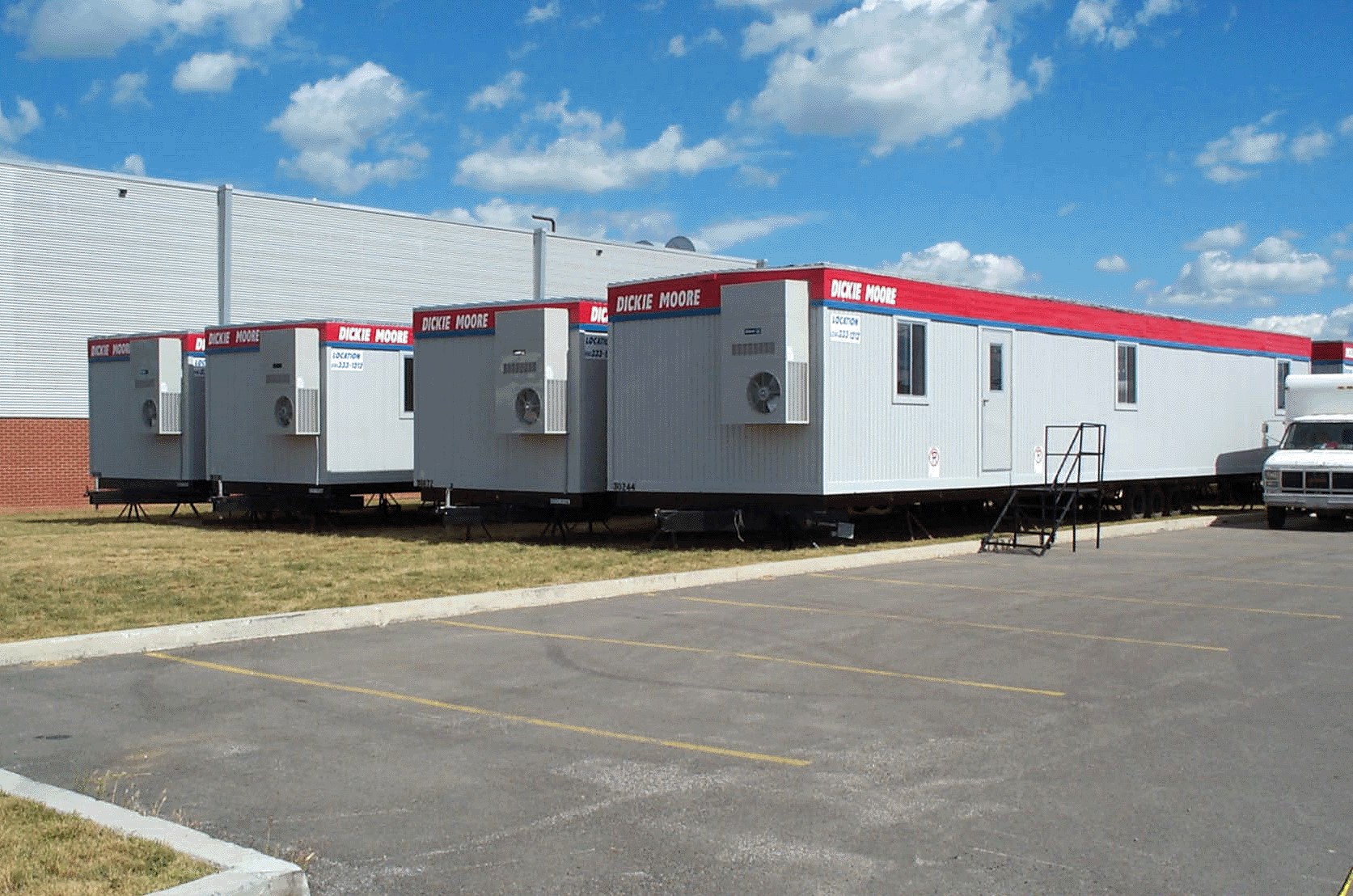 Complex | Dickie Moore Rentals